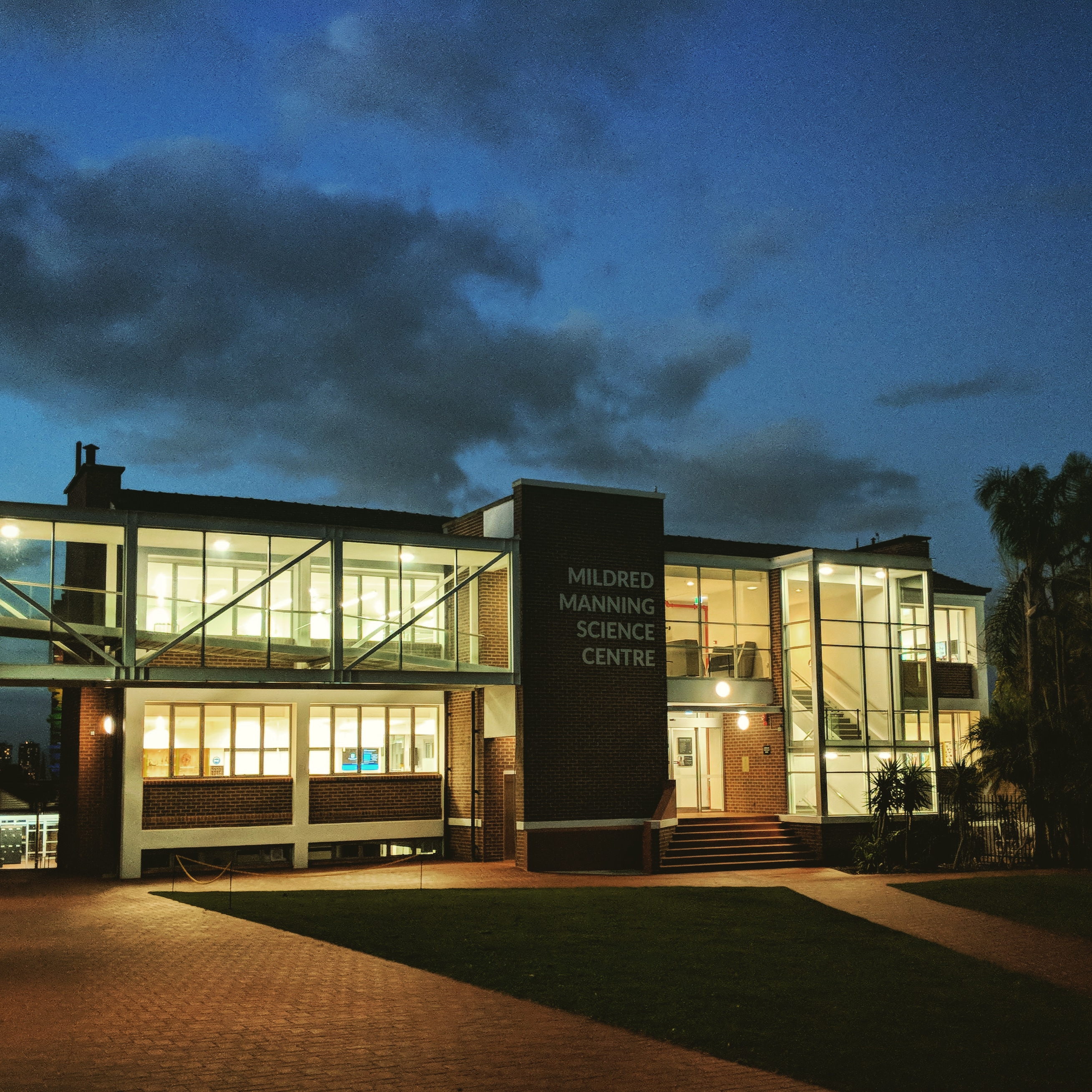 Wesley College Science Centre – Happy Work Life Balance